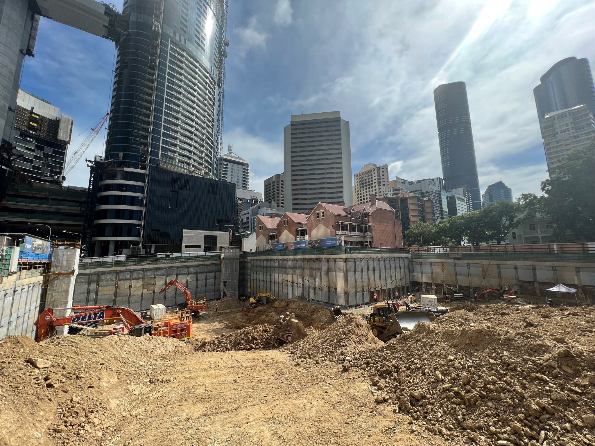 Queen's Wharf Brisbane Careful excavation continues at Queen's Wharf ...