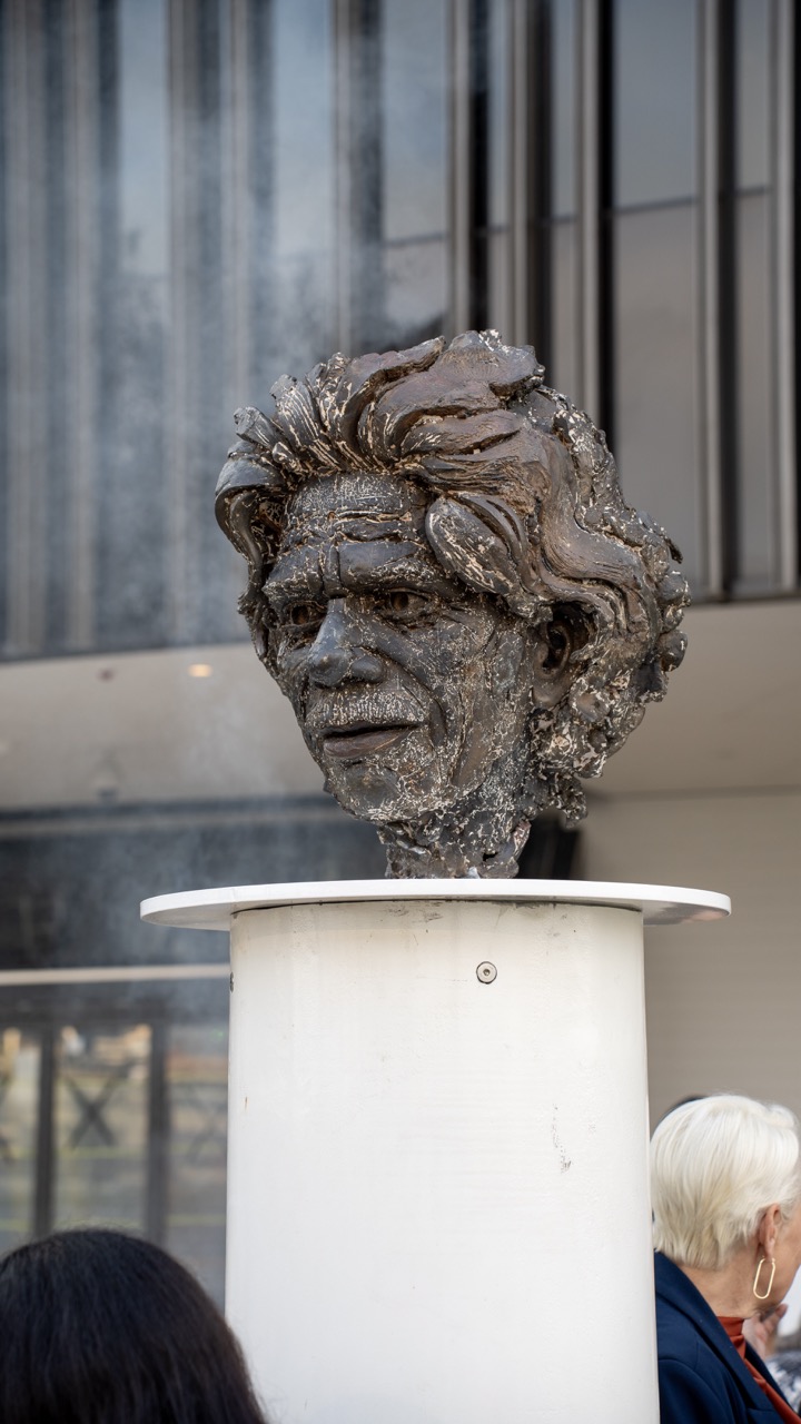 Neville Bonner Bust Large - Queen's Wharf Brisbane